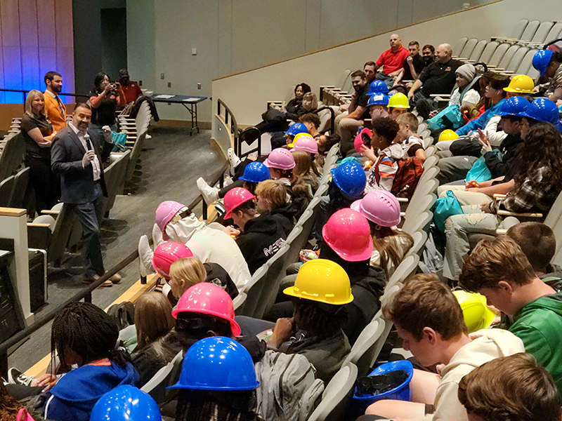 Students get inside scoop on energy, utility jobs - OPPD - The Wire