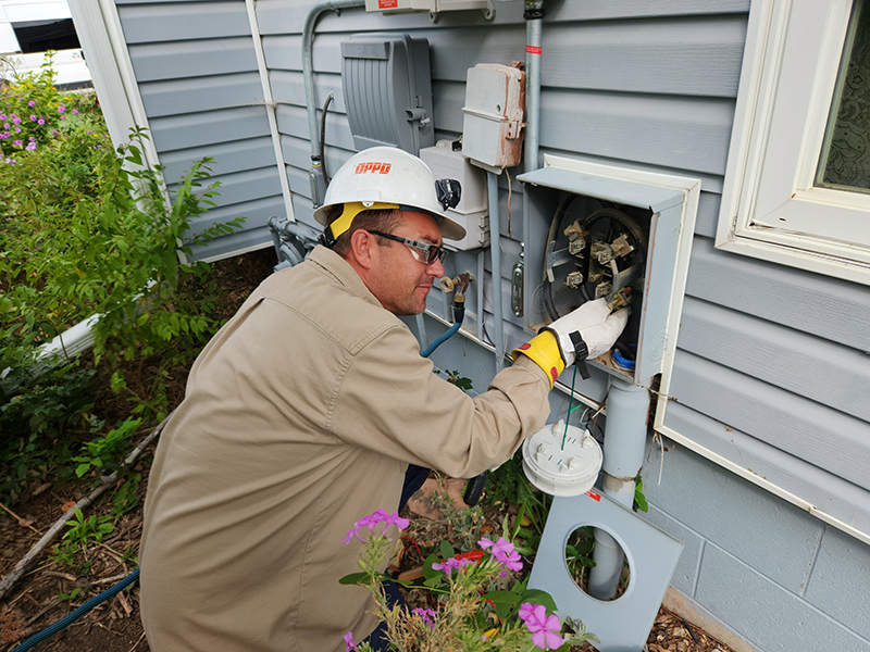 OPPD meter technicians have a variety of roles - OPPD - The Wire