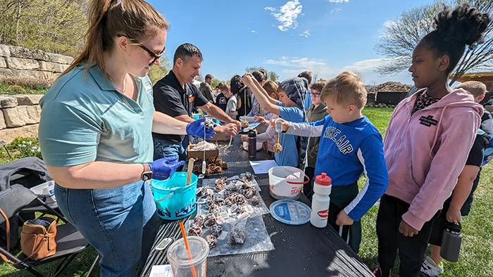 Kids learn about the benefits of trees - OPPD - The Wire